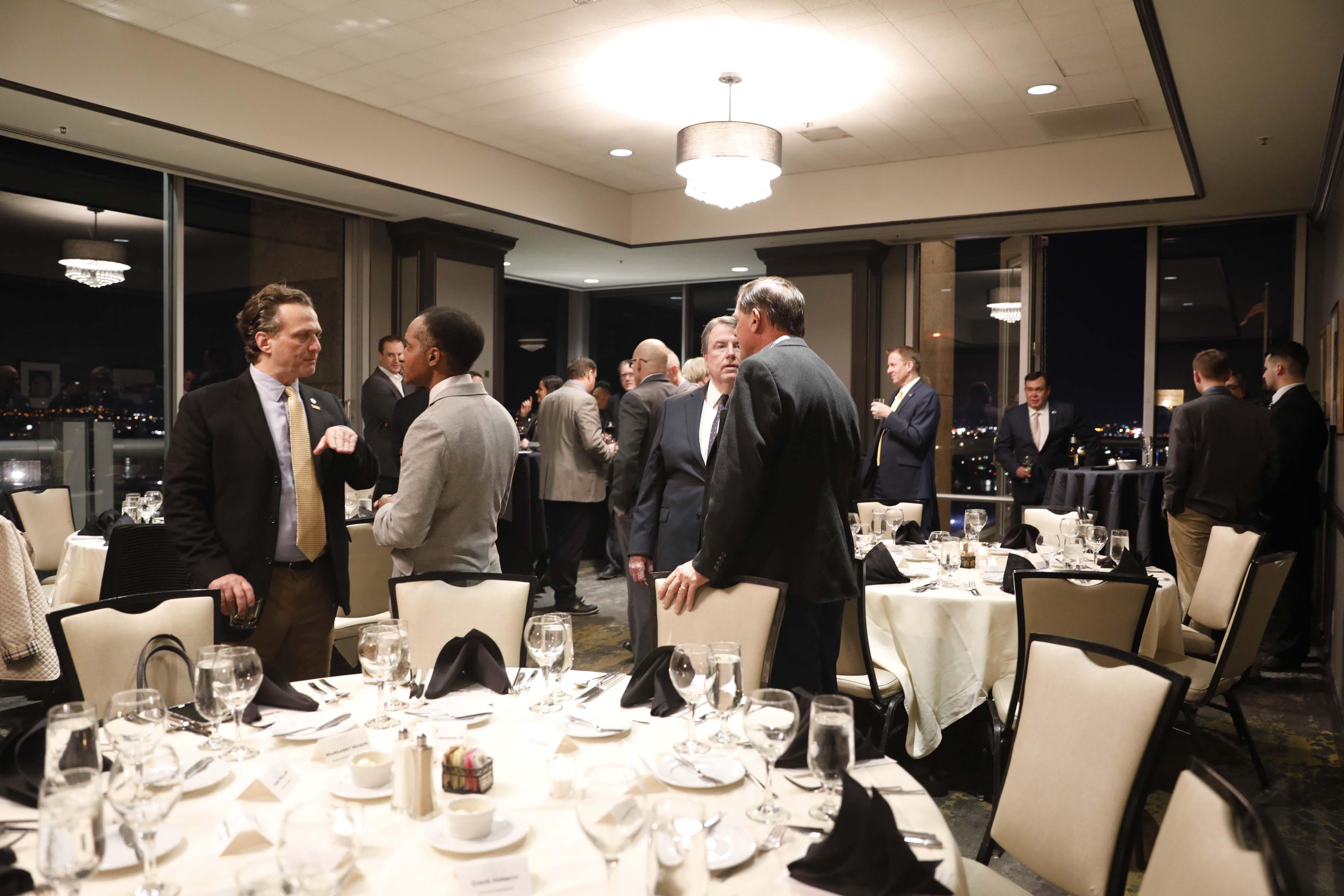 Photo gallery: FWAA Past Presidents Dinner « The Fifth Down